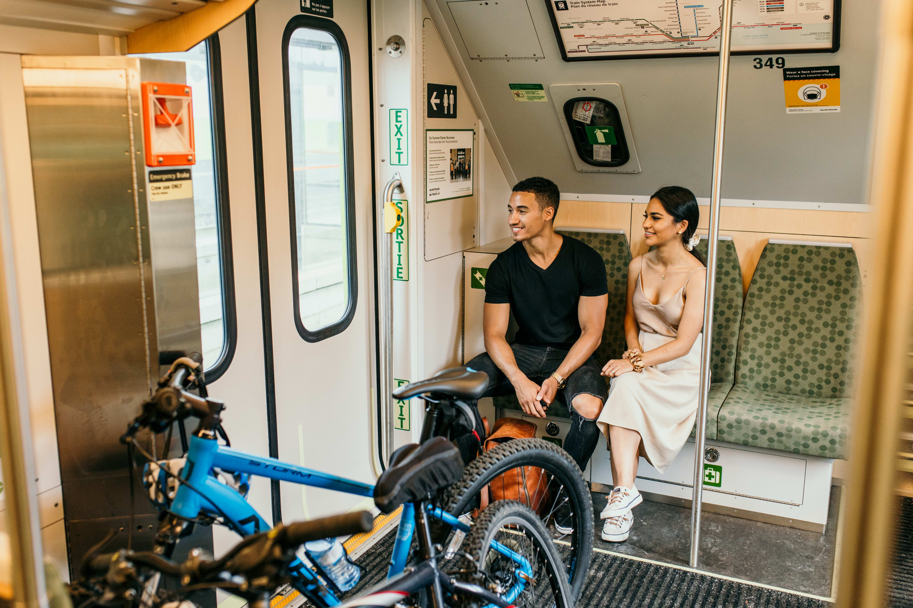 Train & Bus from Toronto to Niagara Falls | GO Transit